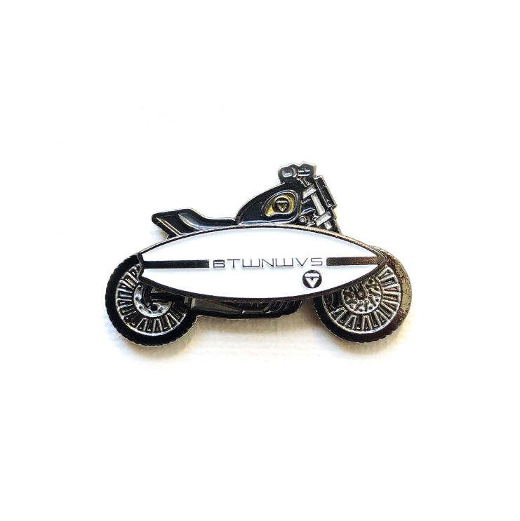 Vast. x Leen Customs custom street tracker pin